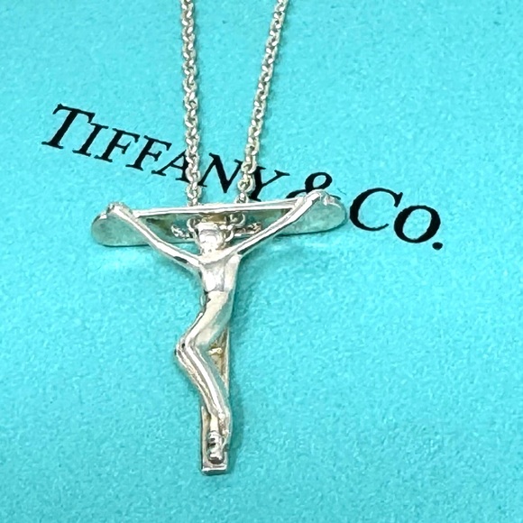 Tiffany & Co. | Jewelry | Authentic Tiffany Co Elsa Peretti Jesus ...